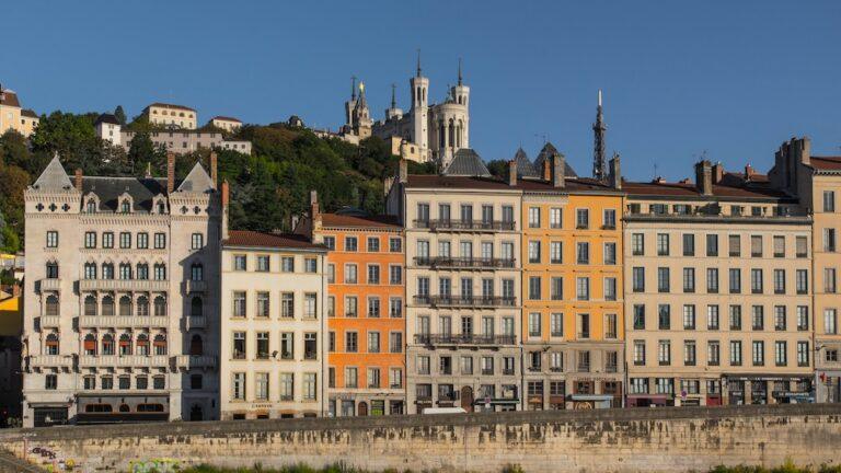 Carte des antennes relais à Lyon 4G et 5G - Luvimobile